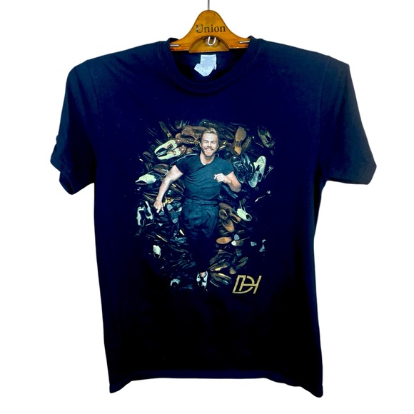 Gildan | Shirts | 29 Derek Hough Tour Mens Unisex Band Graphic Short ...